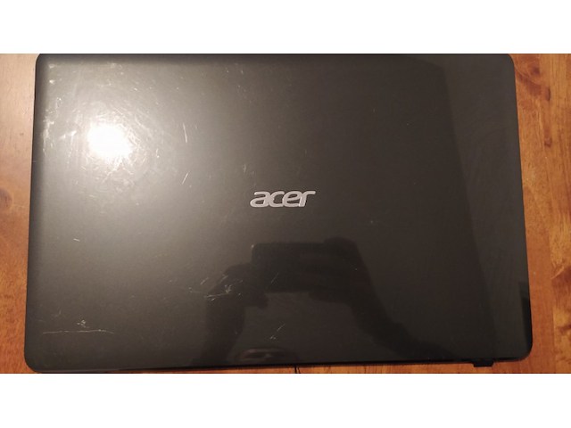 Poklopac panela - ekrana BR3 za  Acer E1-521 , E1-531