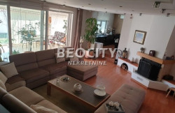 Prodajem Kuću, Altina, Zemun, Beograd, €410.000