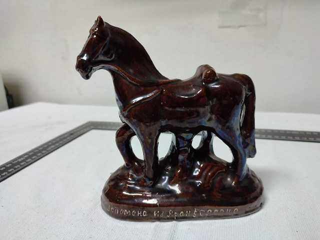 Figura konja