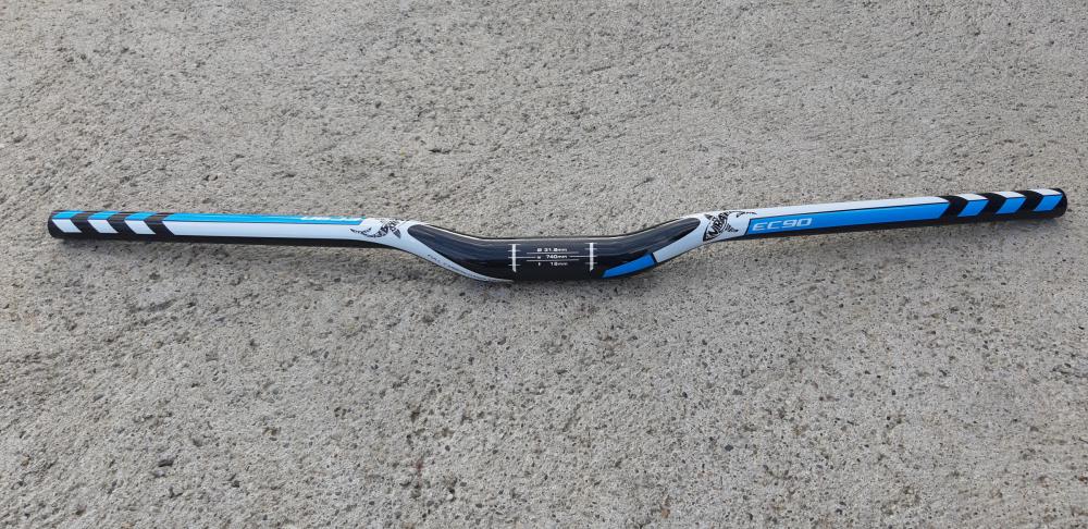 Easton EC90 Carbon Riser 740 mm .