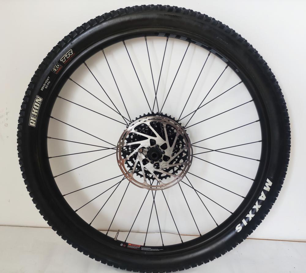 Maxxis Rekon Tire 29x 2.4 Tubeless, TR EXO Protect