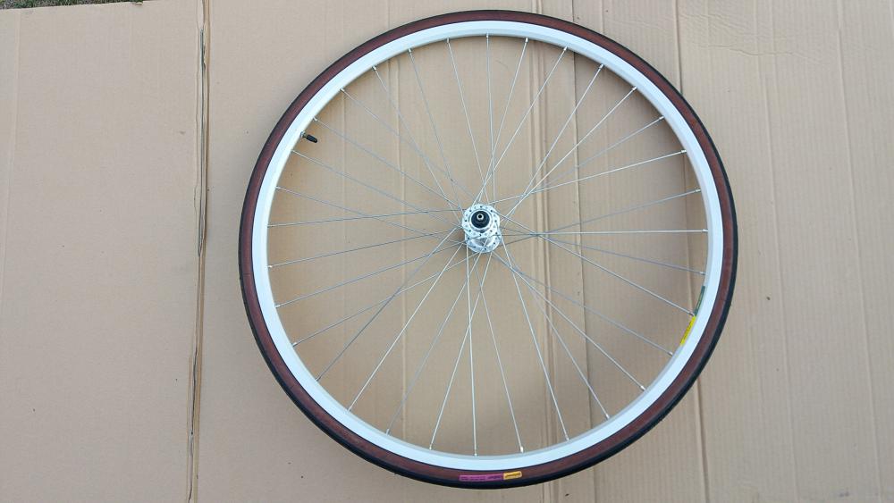 NOVO prednji točak Mavic 28" Campagnolo