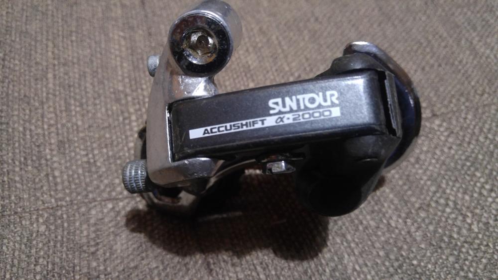 SUNTOUR ACCUSHIFT 2000