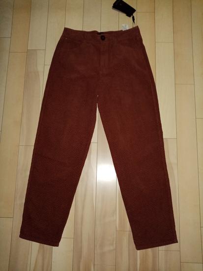 MASSIMO DUTTI vrhunske sportske pantalone 40 NOVO