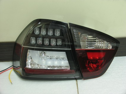LED Stop svetla BMW E90/E91 4V Red,black05-08