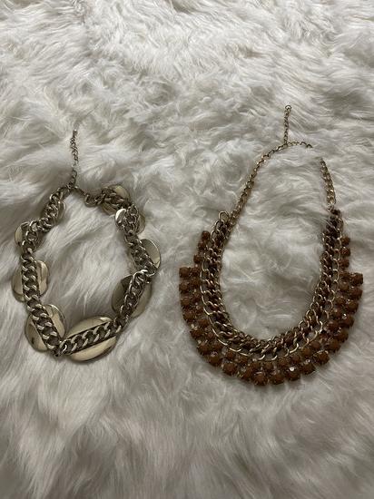 Dve ogrlice