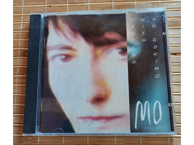 CD Mo  – Dancing With An Eskimo