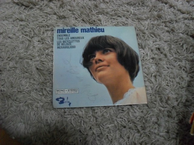 MIREILLE MATHIEU - ENSEMBLE