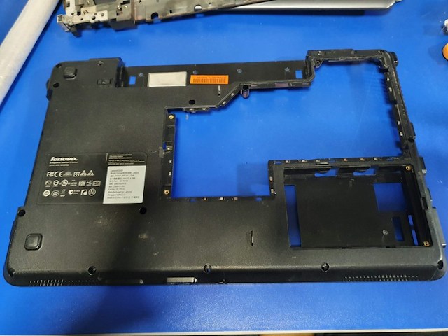 Donji deo kucista za Lenovo G550