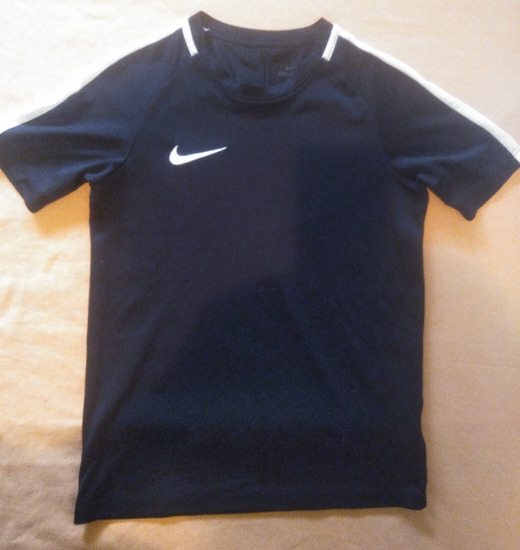 Dres NIKE 8-10 g AKCIJA 1+1 50% ili 2+1 gratis