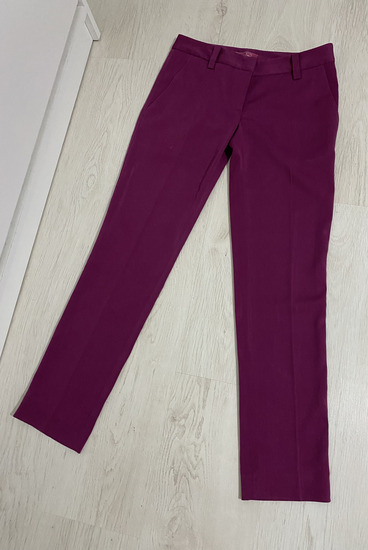 P…S… fashion poslovne pantalone na peglu