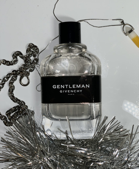 Givenchy Gentleman muski parfem