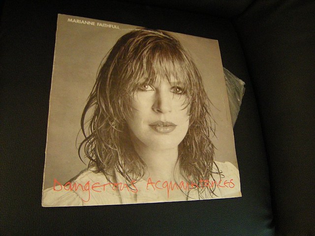 LP - MARIANNE FAITHFULL - DANGEROUS ACQUAINTANCES