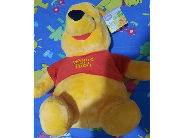 Veliki plisani Winnie the Pooh