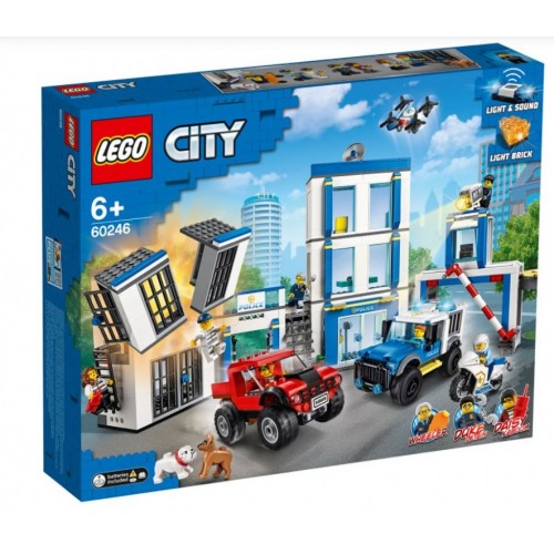 Lego City Policijska stanica 60246