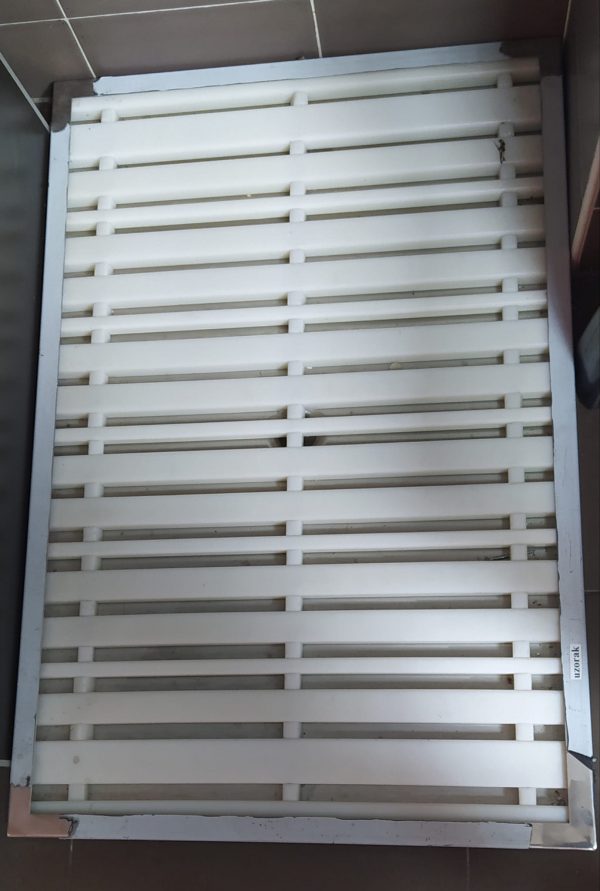 Inox korito poliuretan 106×71