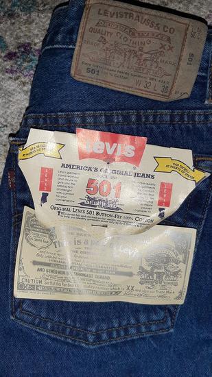 Levis 501 farmerke nove