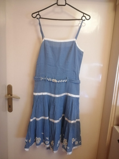 Pamučna plava haljina sa perlicama