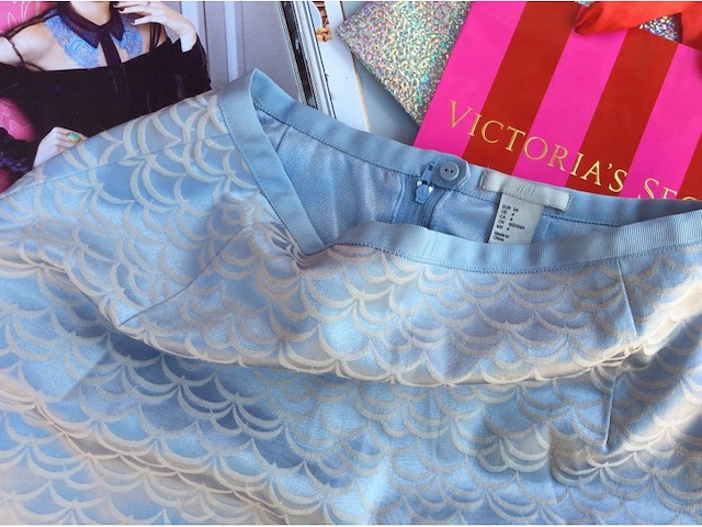 H&;M suknja svetlo plava saten Nova sa etiketom