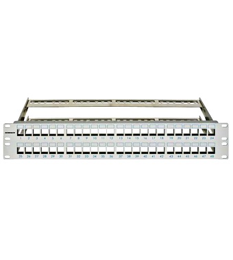 TOOLLESS LINE-19" Patch panel za 48 modula,prazan,visine 2HU
svjetlo siva, jezičac prespojnog kabela okrenut prema gore