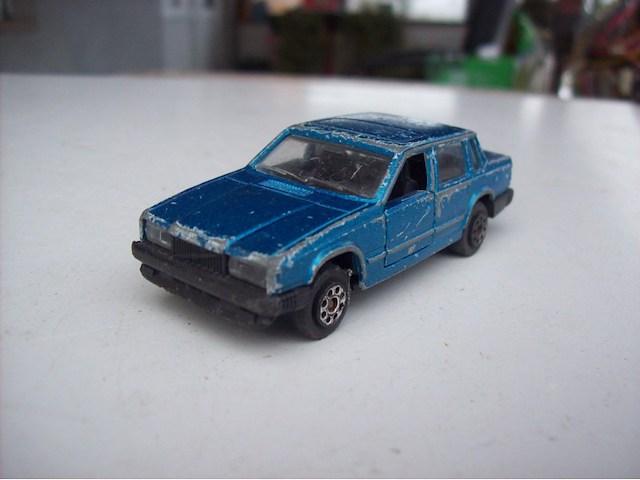 VOLVO 760GLE  majorette SCALA 1/61 No 230