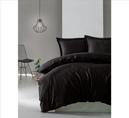 Luksuzna posteljina od satena - crna