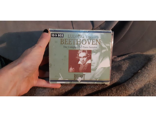 BEETHOVEN - The Complete 32 Piano Sonatas (10 CD)