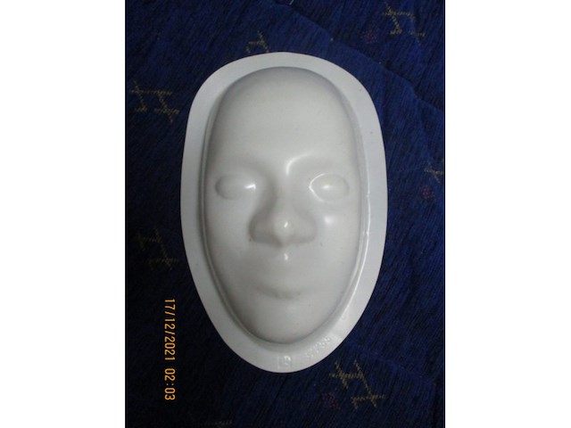 Maska plasticna moze za odrasle