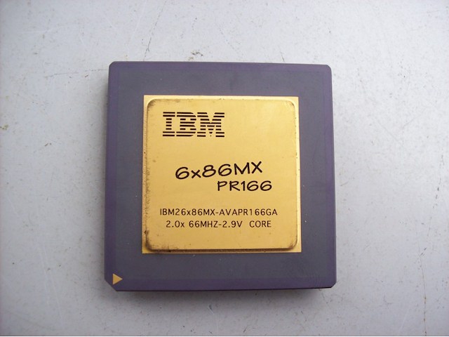 IBM 6x86MX PR166 keramicki zlatni 133 Mhz soket 7