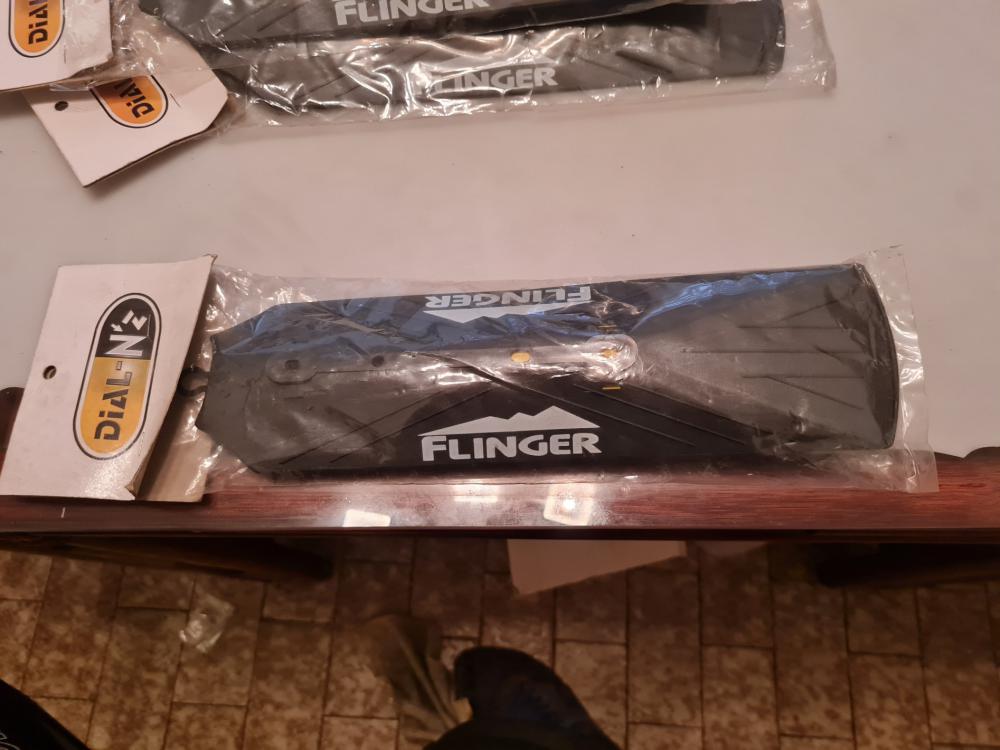 Flinger blatobran rama NOVO