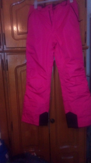 Ski pantalone nove