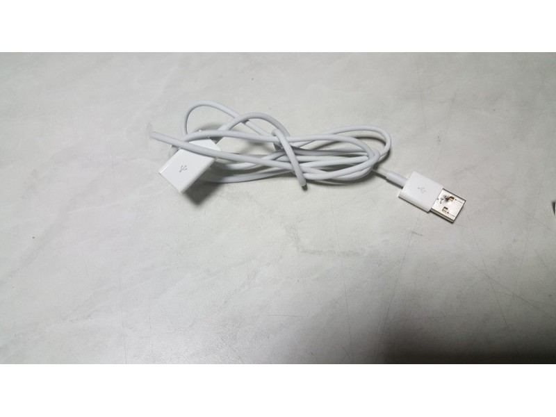 usb musko zenski apple kablic ispravan