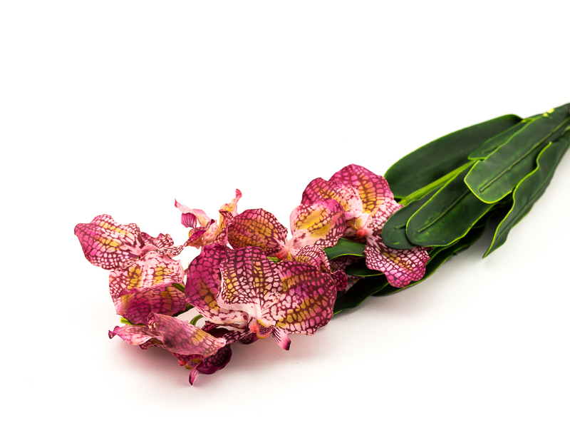 Veštačka orhideja