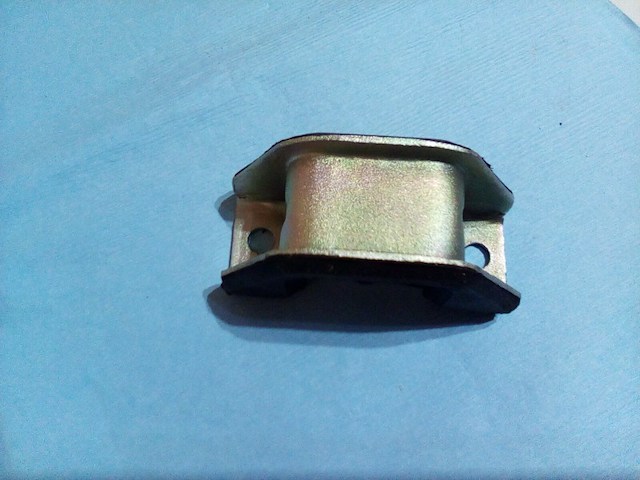 NOSAC GIBNJA ZA FIAT 126P