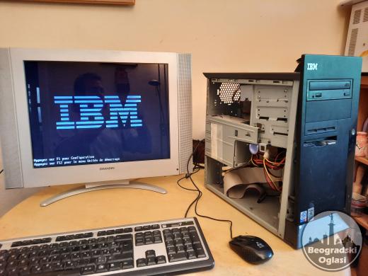 IBM stari retro kompjuter desktop racunar NetVista