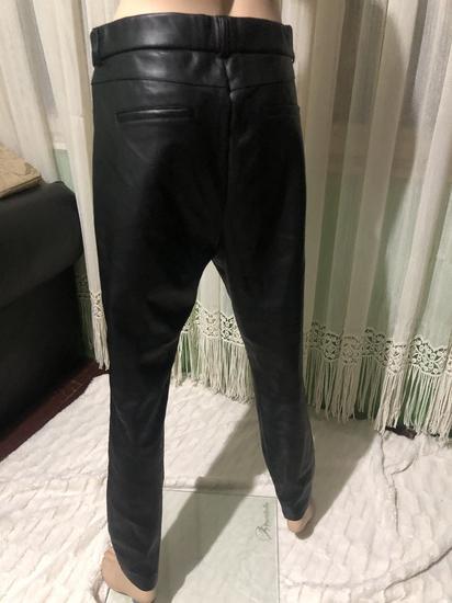 Zara kozne pantalone