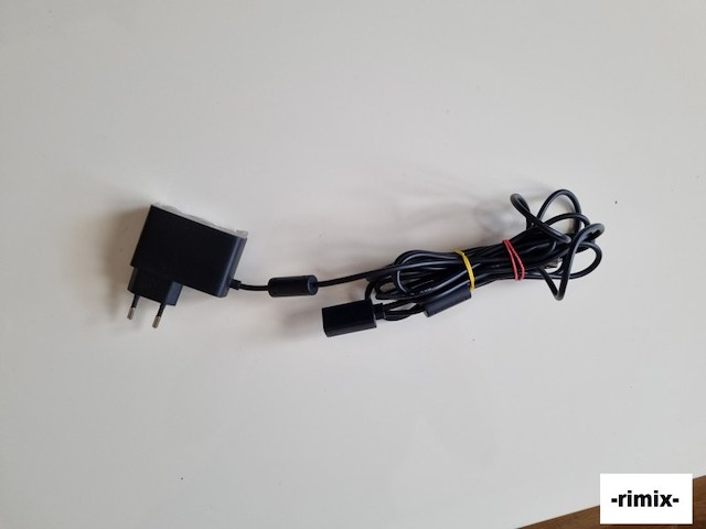 Xbox 360 - Kinekt adapter