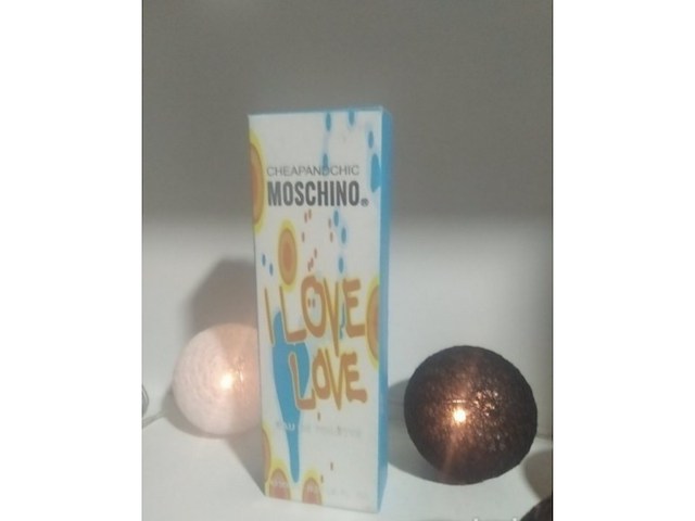 Moschino I Love Love ženski parfem 20 ml