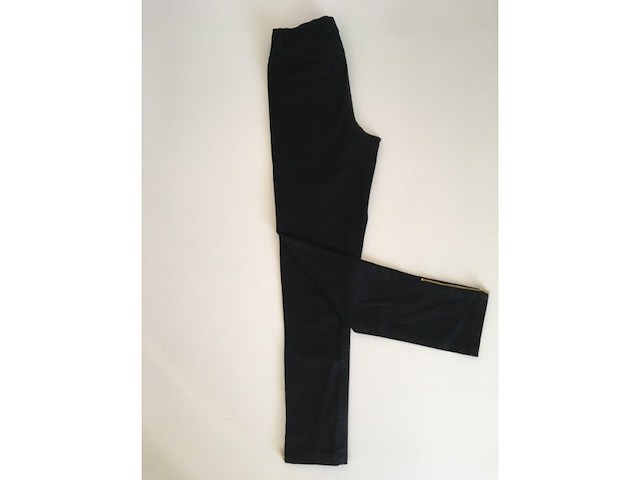 crne farmerke pantalone kao helanke 40 (TCM )