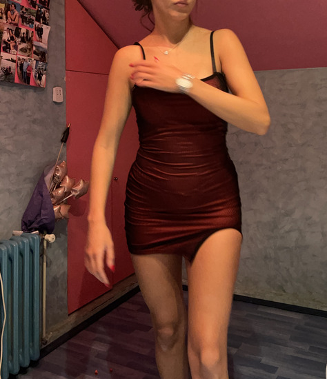 Crvena sexy haljina sa prorezom NOVO