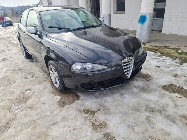 Alfa Romeo 147 RESTYLING DELOVI KOD BOJE 846 /A