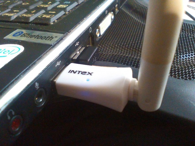 ! Wireless USB Adapter INTEX SML1