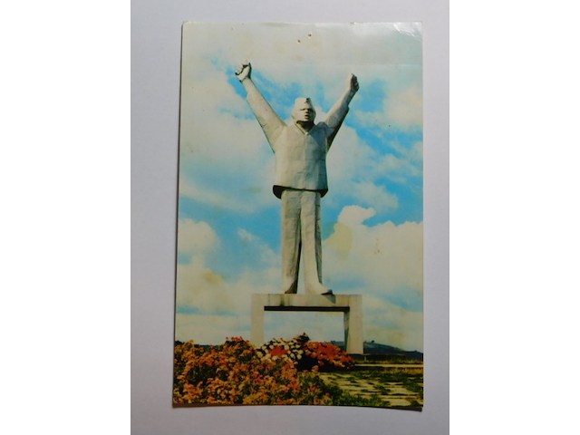 Valjevo - Spomenik revolucije