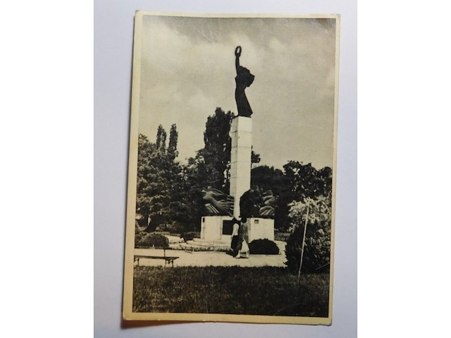 Kragujevac 1957 - Spomenik kosovske devojke