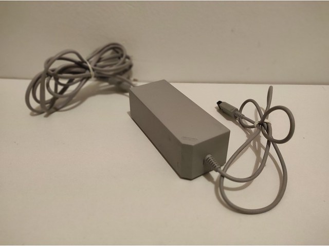 Nintendo Wii original adapter