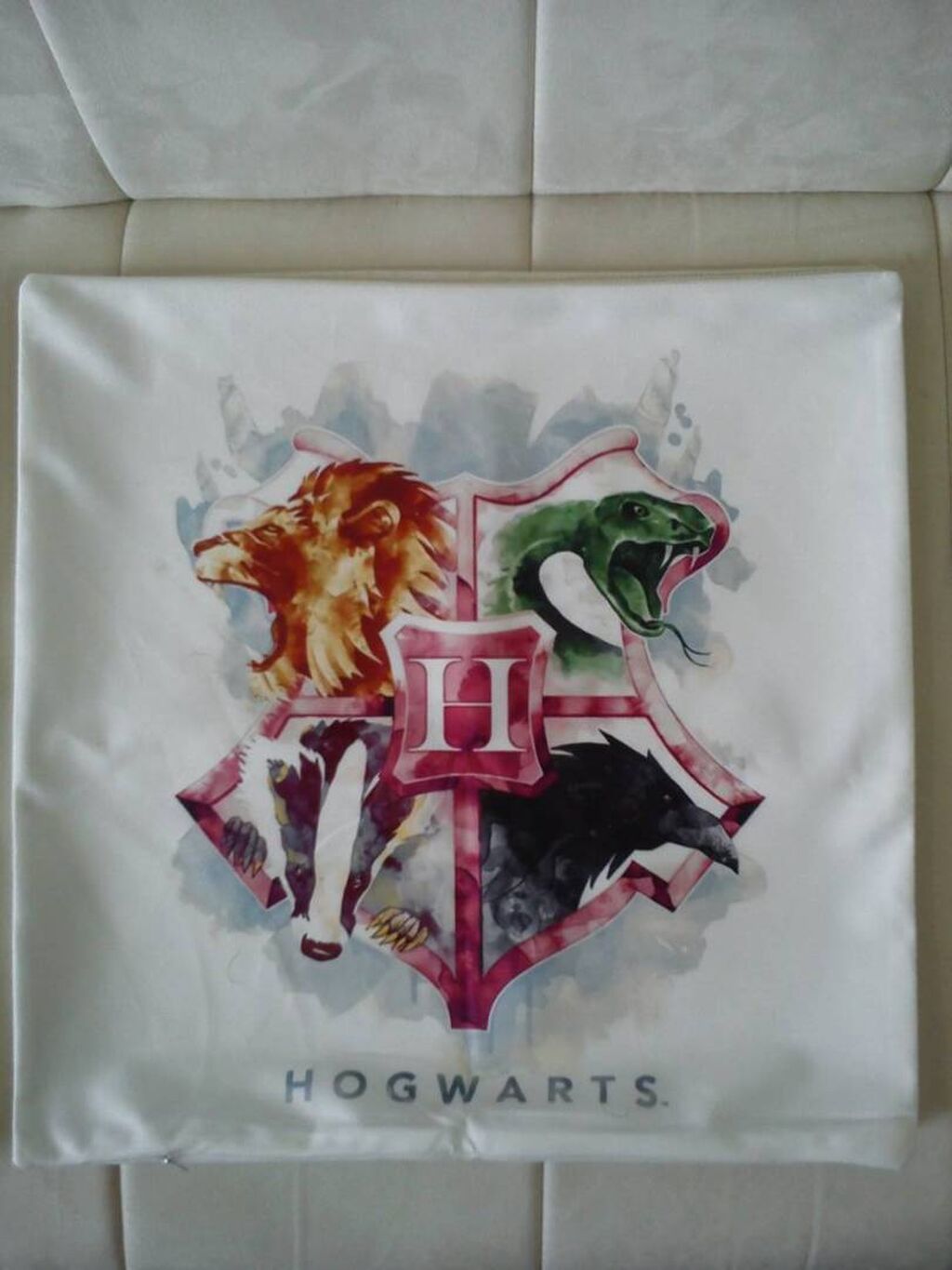 Hari Poter Grifindor Hogwarts jastucnica - NOV Harry Potter jastucnice