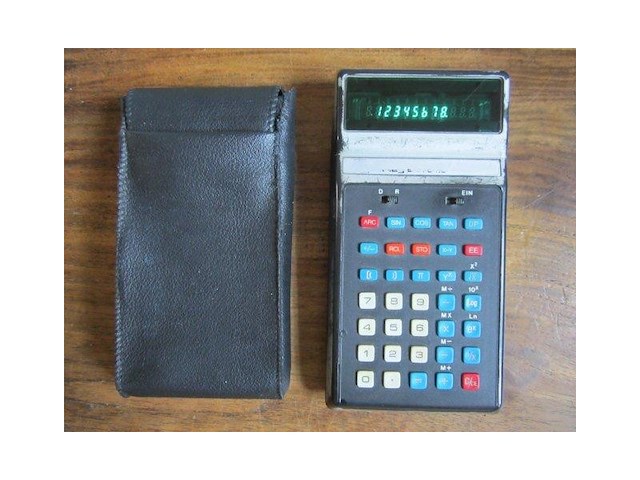 Privileg SR58D-NC - stari kalkulator iz 1976. godine