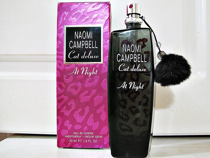 Naomi Campbell Cat deluxe At Night Polaskana uspjehom svog Cat