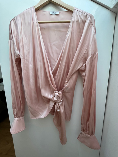 Roze svilenkasta bluza / S