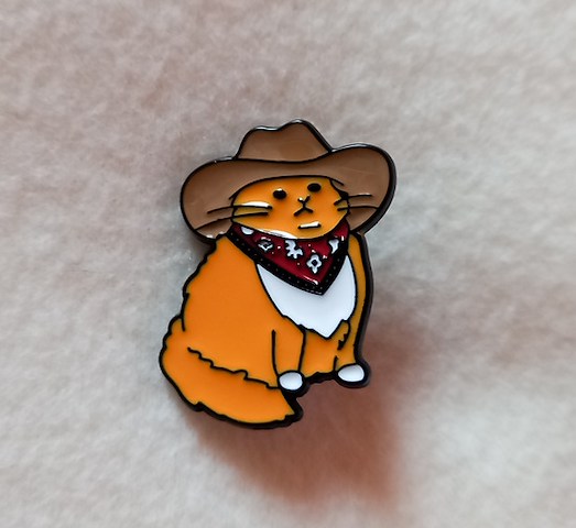 Žuta mačka pin/bedž/broš